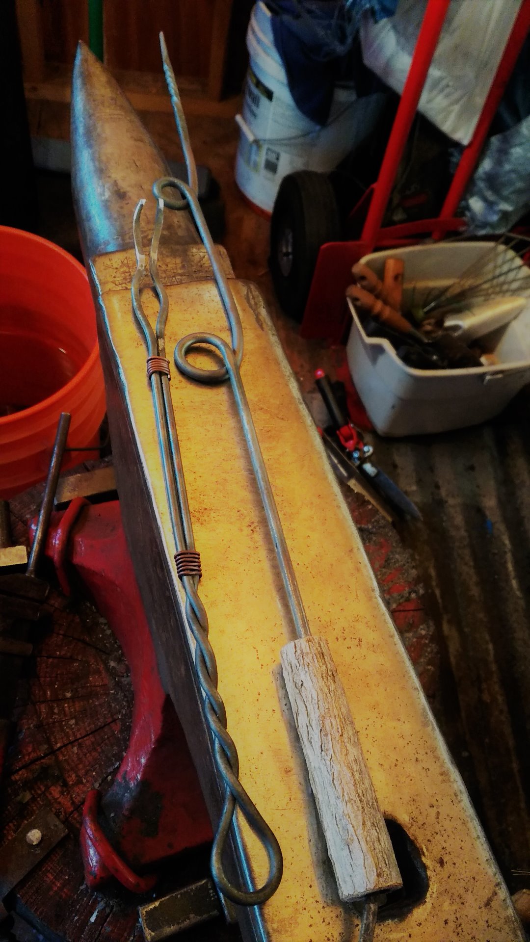 Photos of my work :: Rustic-anvil-forge